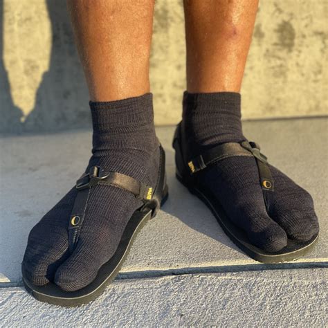 Luna Yubi Tabi Socks Merino Wool And Cordura Ankle Length Luna Sandals