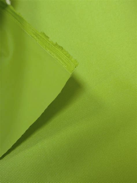 Material Impermeabil Verde Lime 150cm Poliester Cauciucat