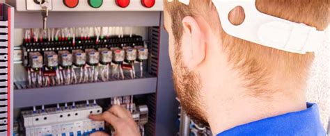 Plug In Relays Bases ExpertElectrical Co Uk