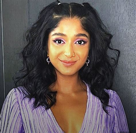 Devi Vishwakumar Pfp