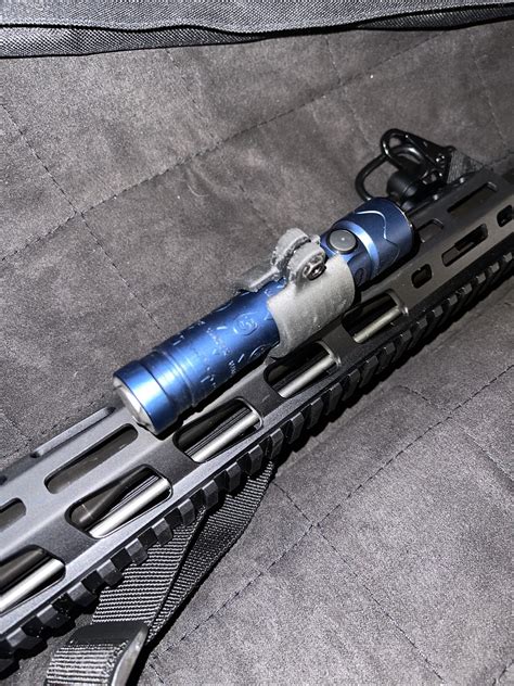 3mf File Mlok Flashlight Mount 🔦 ・3d Print Design To Download・cults