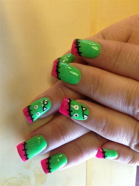 Cute Zombies Zombie Nails Zombie Nail Art Halloween Nails