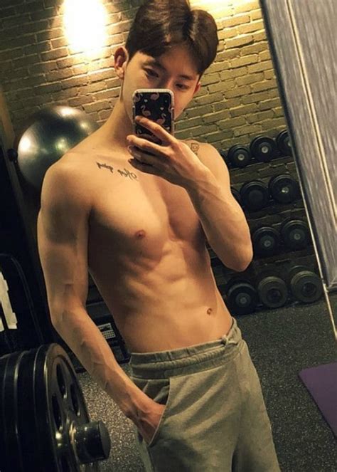 Jo Kwon Abs Jo Kwon Abs