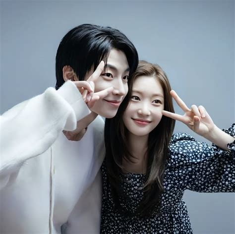 Hwang Inyeop And Jung Chae Yeon Actores Coreanos Actores Coreanos