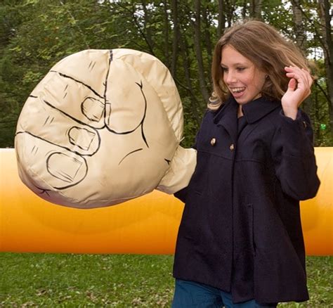 Бой Кулачный • Идеи для корпоратива организация мероприятий и тимбилдингов Аренда аттракционов