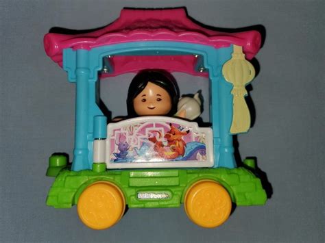 Mulan Float Super Hard To Find Little People Mulan Parade Float