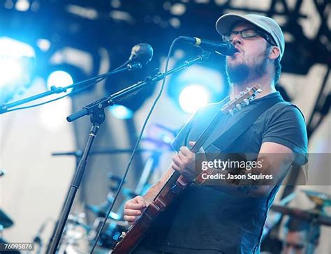 Isaac Brock Musician Photos And Premium High Res Pictures Getty Images