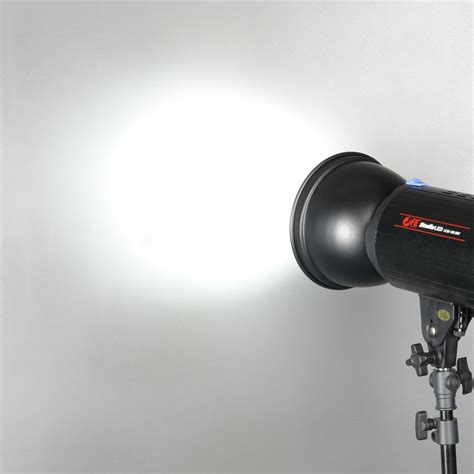 Рефлектор Falcon Eyes R-175HC Kit купить в Фото Про Центр