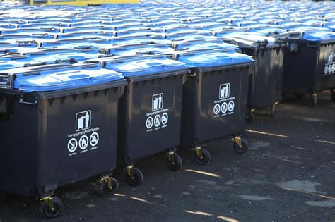 მარნეულის მერიამ ნარჩენების შემკრები ახალი ურნები შეიძინა Bpn