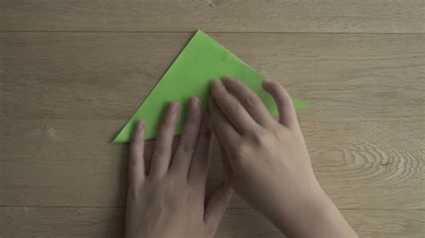 761 Folding Paper Craft Stock Videos Footage And 4k Video Clips Getty