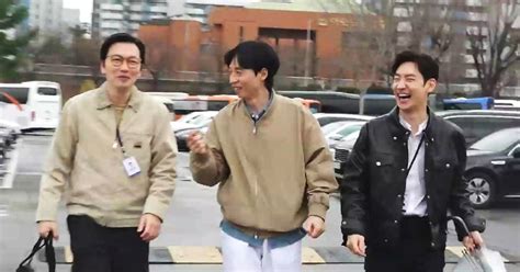 유재석 안경 벗고 쌩얼로 시내 활보 오늘은 인사하지 마 놀뭐