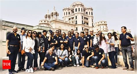 Shers Of 1983 Celebrate Homecoming Events Movie News Times Of India