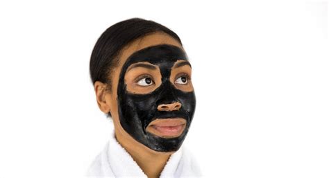 Crna Maska Za Lice Upotreba I Iskustva Minut Za Mene