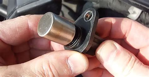 Why Is My Car Sputters At High Speeds? - Honda The Other Side