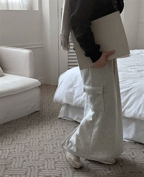 키작녀 허리밴딩 겨울 기모 카고 롱 뒷트임 트레이닝 스커트 에이블리