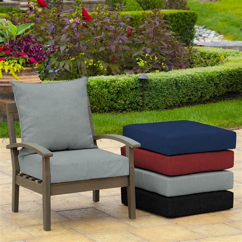 Outdoor Deep Seat Set 24 X 24 Rain Proof Fade