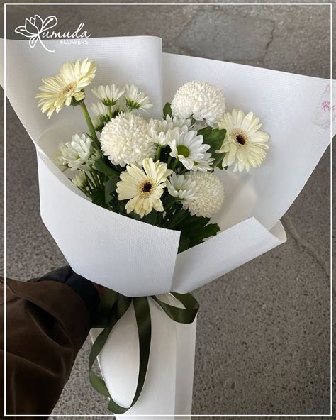 Kumuda 💐 Энэхүү баглаа нь 100 000₮ 💕 🤍Ихэнхдээ гэмгүй байдал цагаан сэтгэл даруу байдал