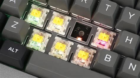 Epomaker Shadow X Keyboard Review Gamerevolution