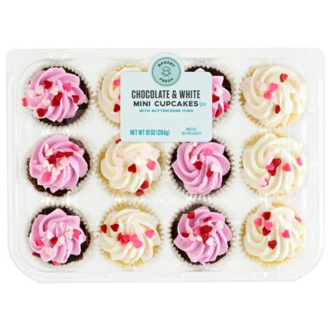 Bakery Fresh Mini Valentines Day Assorted Cupcakes 12 Ct 10 Oz Kroger