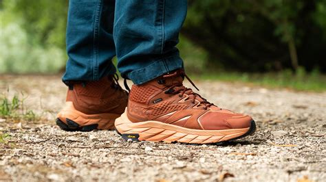 What Are The Lightest Hiking Shoes At Willie Poole Blog