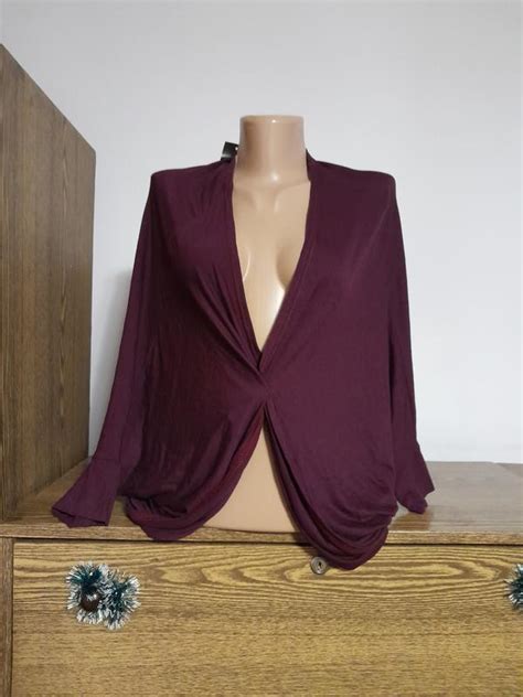 Кардиган новий — ціна 155 грн у каталозі Кардигани Купити жіночі речі за доступною ціною на Шафі