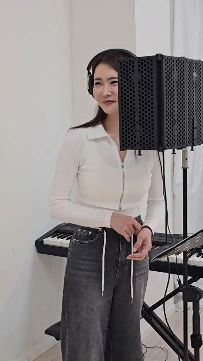 Real Pick 짜릿짜릿 정은주 빵터진 이유 찐 모름 가수 정은주 틱톡 짜릿짜릿 댄스 힙합 Youtube