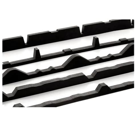 Polyethylene Solid Roof Panel Corrugated 36 Vented Foam Closure Strip