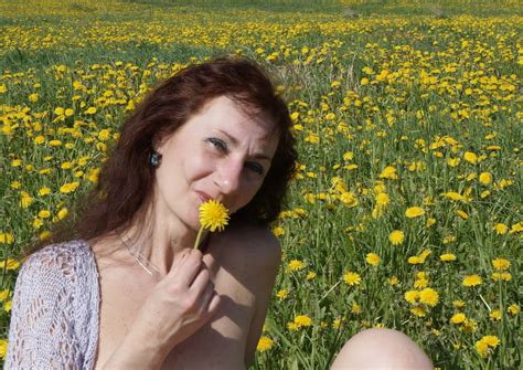 Naked In Meadow Pics XHamster