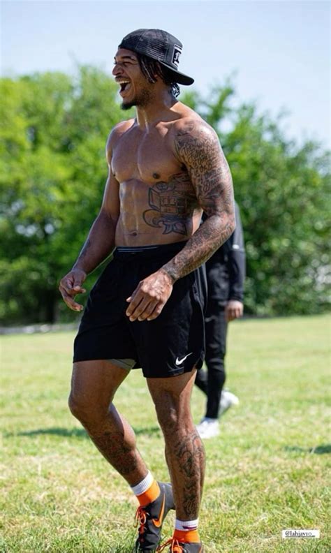Jamarr Is A Fine Asf Man 😮‍💨 In 2024 Men In Tight Pants Gorgeous