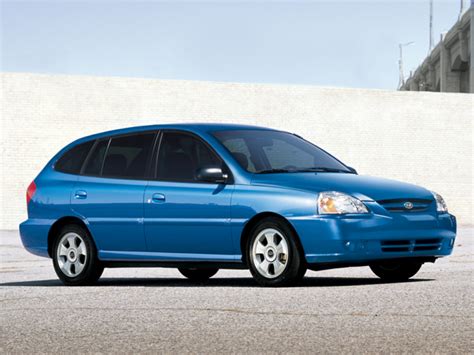 Used 2004 Kia Rio 4 Door Sedan Ratings Values Reviews And Awards
