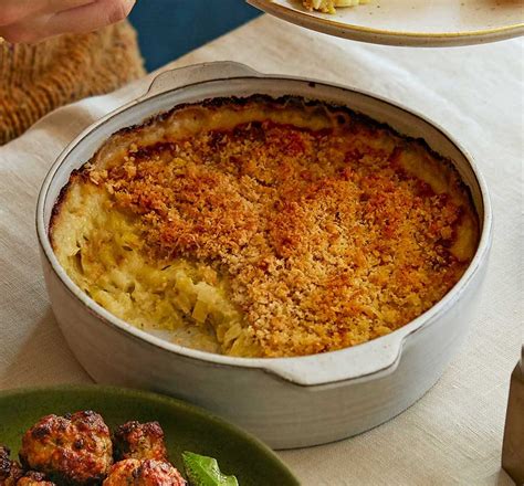 Easy Cheesy Leeks Good Food Middle East