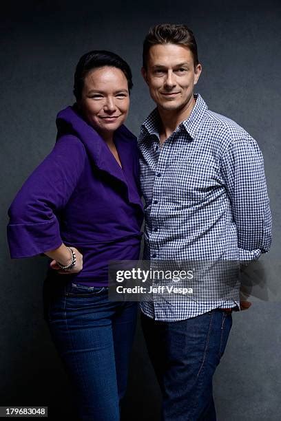 Jennifer Podemski Photos And Premium High Res Pictures Getty Images