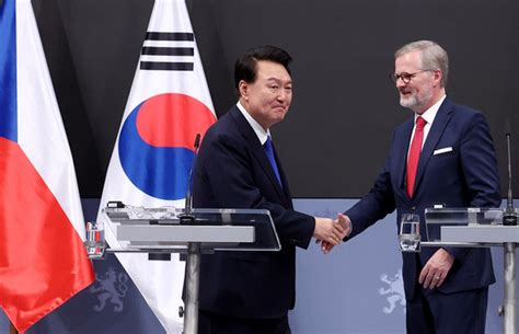 한 체코 ‘전략 동반자 관계 강화 합의…원전동맹 기대