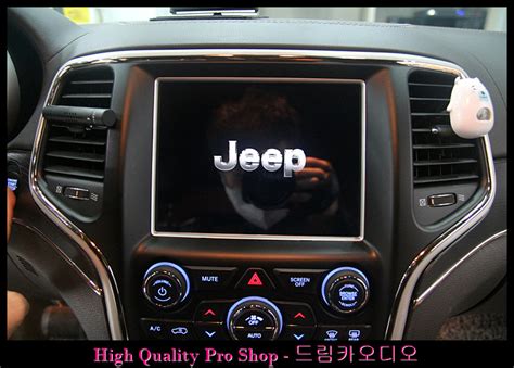대전 지프 체로키 터치패널 교체 2018년식 그랜드 체로키 내비게이션 터치오류고스트 터치 Lcd 기포현상 터치스크린