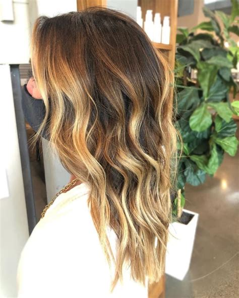 40 Perfect Haircuts And Hairstyles For Women Over 40