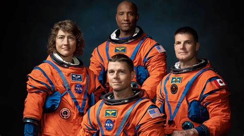 Who Are The Artemis Ii Astronauts Going To The Moon Popular Science