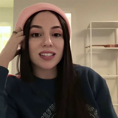 Pin στον πίνακα Ava Max 1