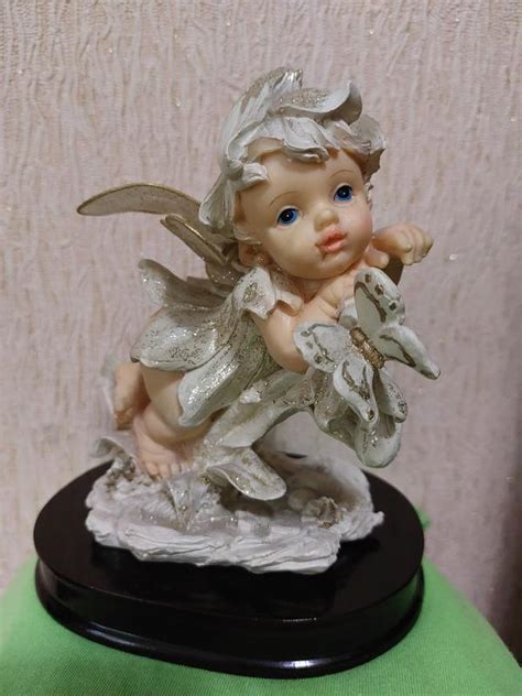 Красива статуетка фігурка ангелок — ціна 350 грн у каталозі Статуетки Купити товари для дому та