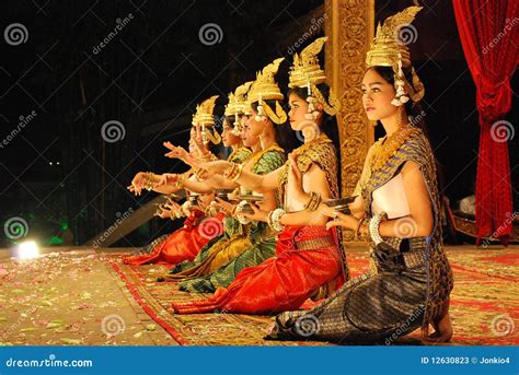 Khmer Apsara Dance Editorial Image 44846716