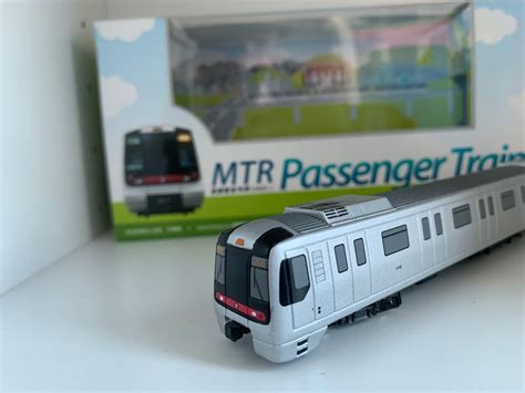 K Train港鐵列車模型mtr Train Models 黃頭 1 87 K Train 興趣及遊戲 玩具 And 遊戲類 Carousell