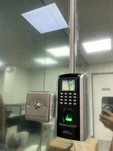 Essl Access Control Systems Broad Spectrum Frequency Hopping At Best Price In Vadodara