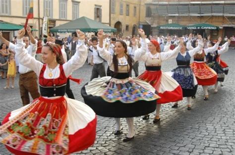 Danças Portuguesas No 1 Danças Tradicionais Populares Portuguesas Xhyy