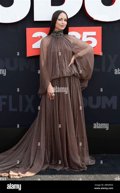 Sofia Carson Beim Fan Event Netflix Tudum 2025 The Live Event Im Kia