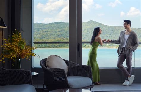 At24 Fitness 《60分鐘痛症療程》 •肩頸膊痛 •腰酸背痛 •膝關節痛 •肩周炎 •x型腳o型腳 •肌肉不平衡 •不良姿勢習慣 痛症治療流程先評估了解自己身體狀況🔎包括體態評估