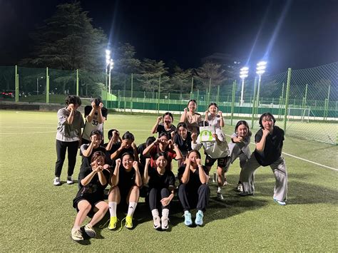 전남대학교 중앙 축구동아리[dovey] 여자풋살 9 26 목 정기운동 오늘도 많은 멤버들이 나와 훈련하였습니다 코치님과 함께 열정max 훈련 마쳤습니다 더비
