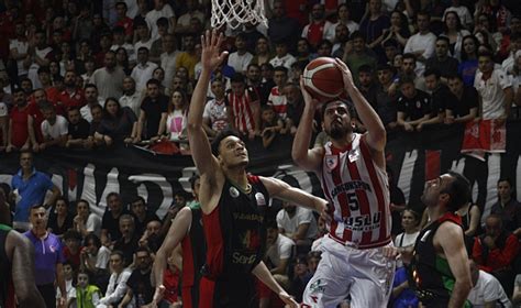 Dev adamlar rüzgar gibi esti 88 80 Spor Gazete Gerçek