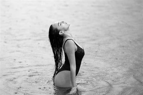 Summer Beauty Woman In Lake Water Ass Booty Fit Wet Body Big