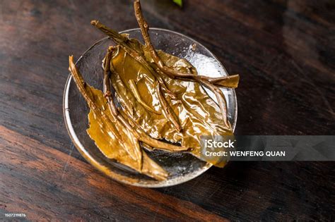 유리 찻잔에 담긴 찻잎 전통 차 세트 오리엔탈 스타일의 인테리어 장면 0명에 대한 스톡 사진 및 기타 이미지 0명 Okinawa Soba 가구 Istock