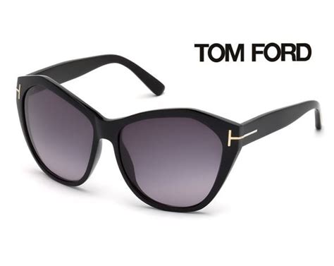 Paris Hilton Sunglasses Fashion Eyewear