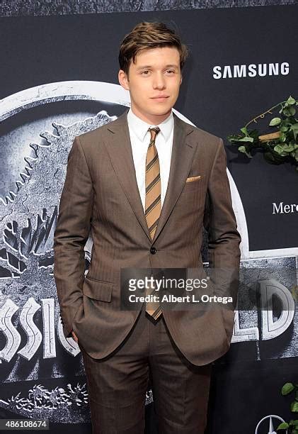 Jurassic World Premiere Photos And Premium High Res Pictures Getty Images